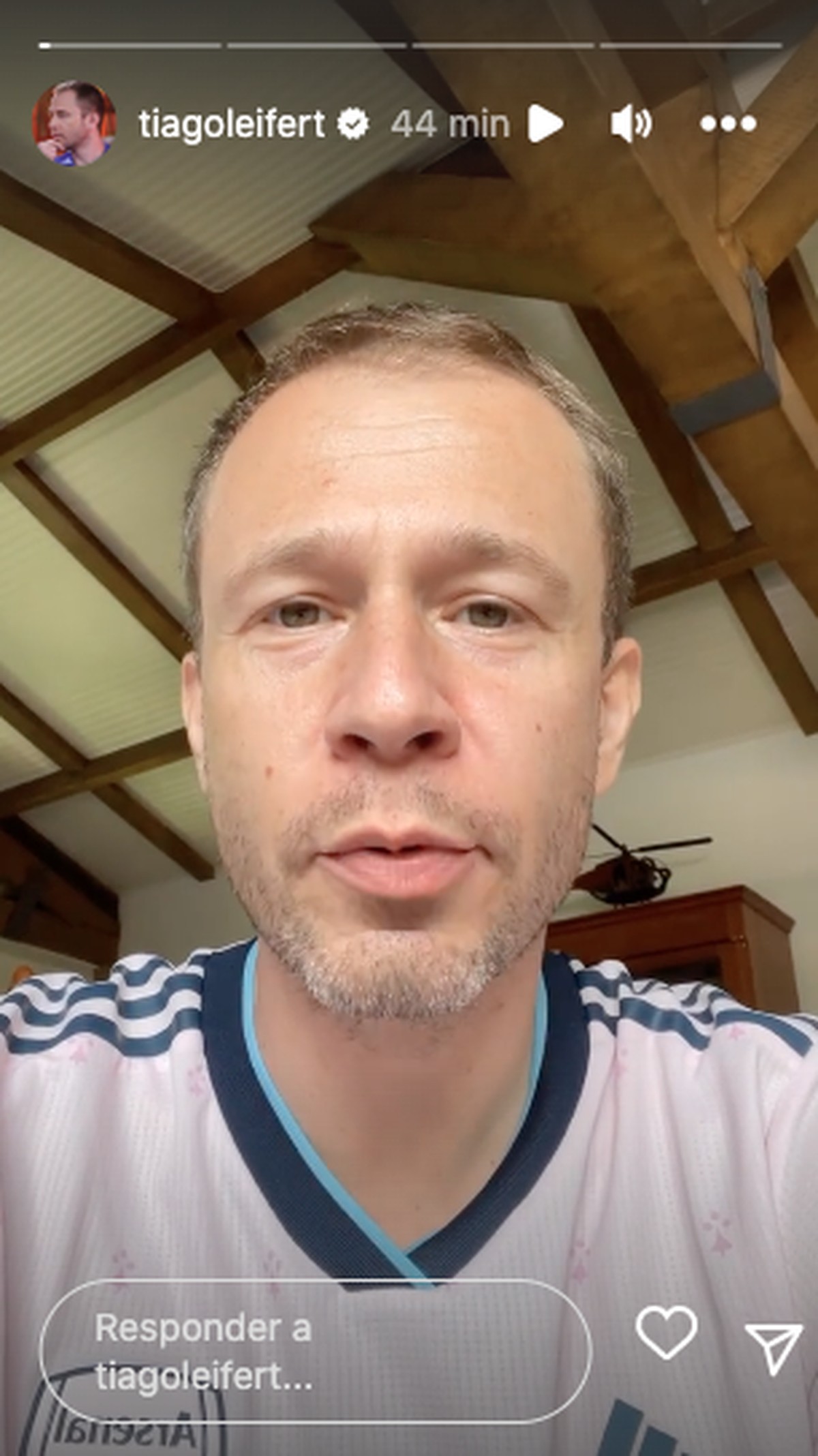 Tiago Leifert relembra ano de anúncio de câncer da filha e fala sobre atual fase do tratamento