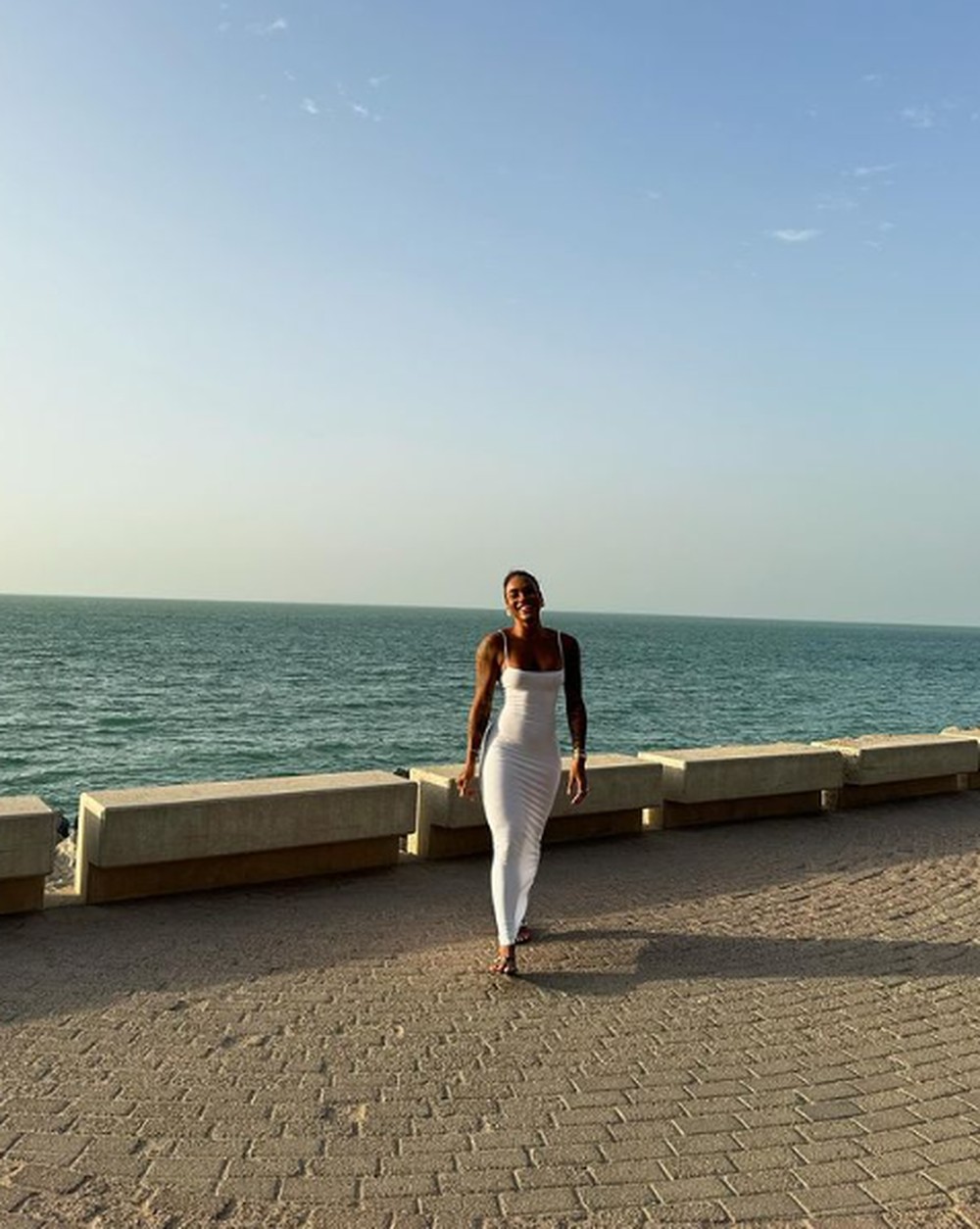 Patrícia Ramos abre álbum de viagem para o Kuwait: 'Maravilhosa'