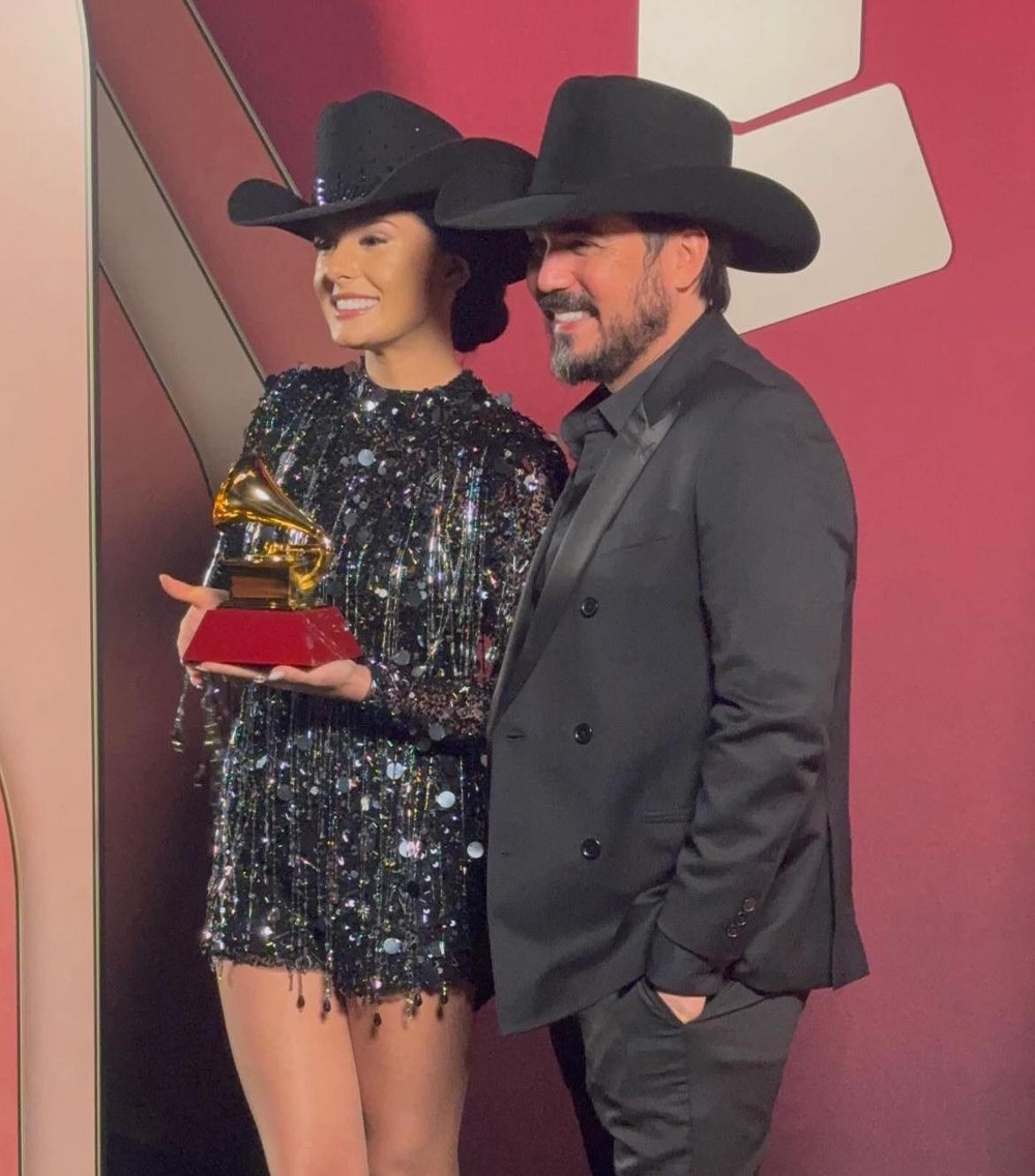 Ana Castela abre álbum de fotos de semana de aniversário de 21 anos ...