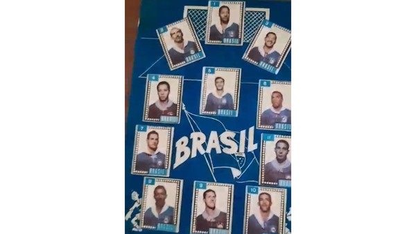 Crise no futebol e doces jogados fora: a história do primeiro álbum de ...
