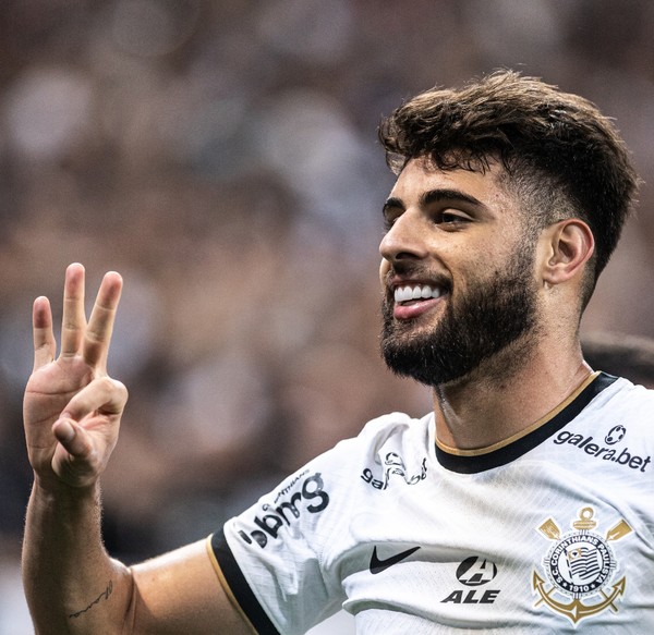 'Estou muito feliz aqui', diz Yuri Alberto sobre permanecer no Brasil