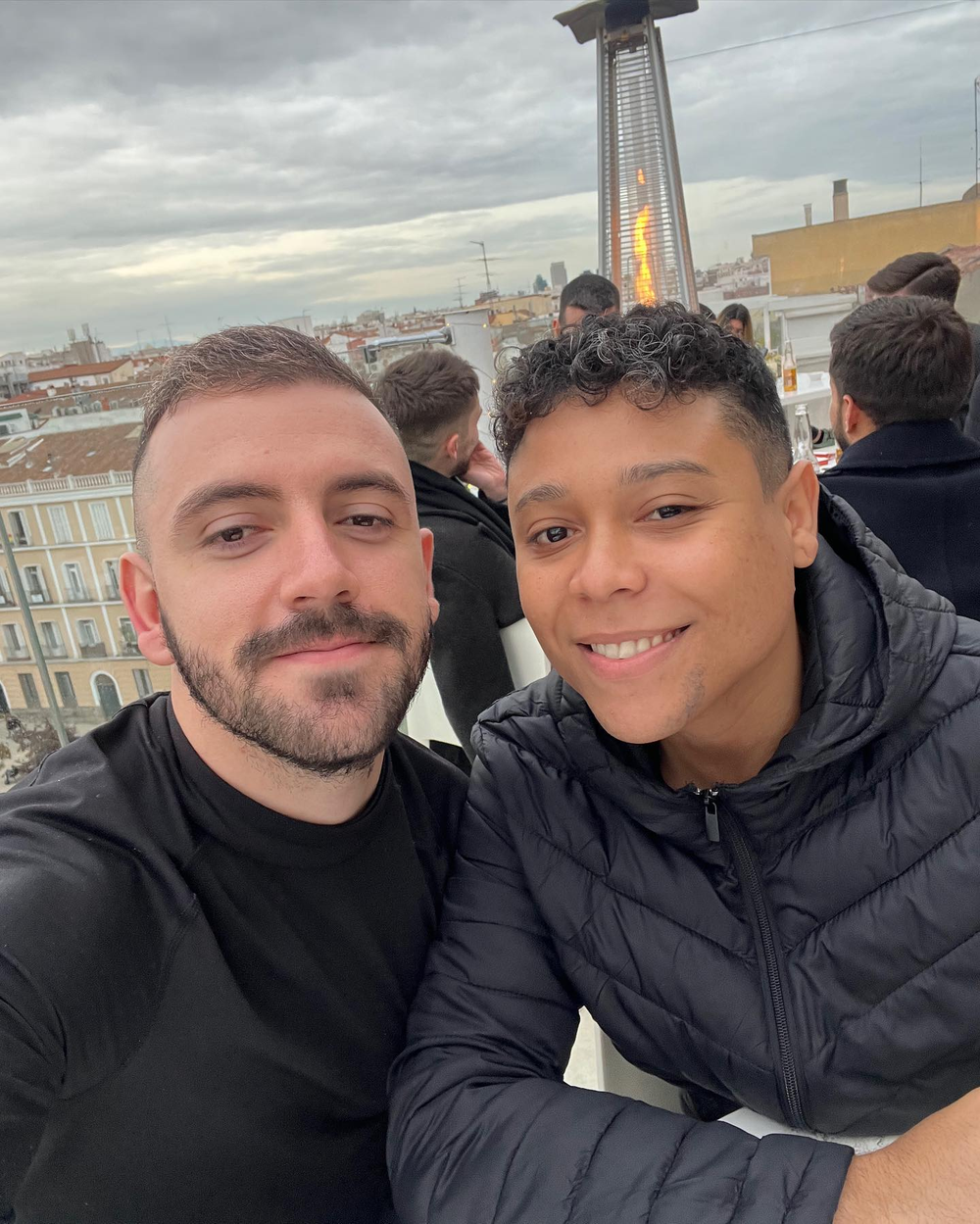 Bruno Matos, intérprete de Blogueirinha, celebra conquista da casa ...