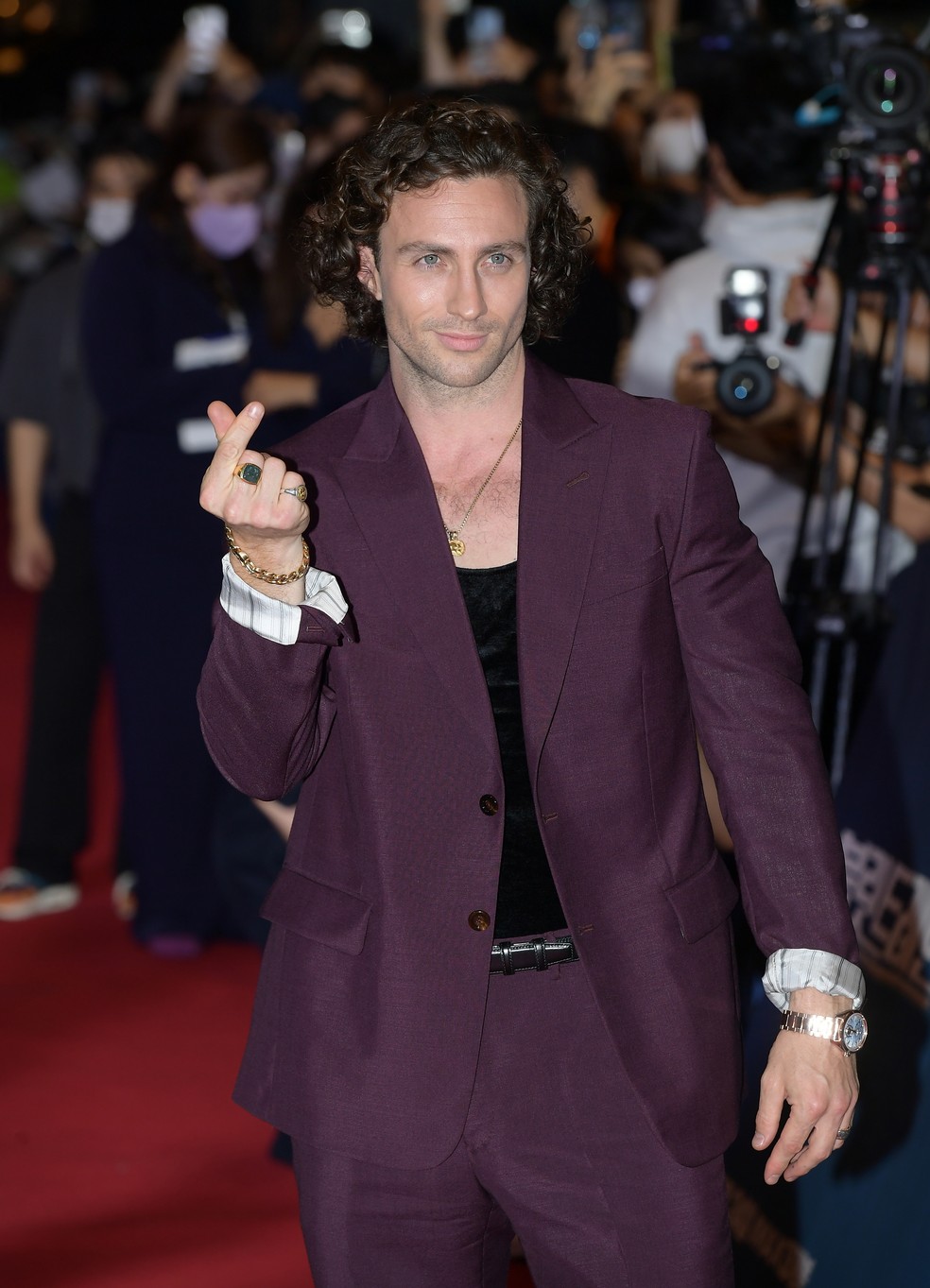 Aaron Taylor-Johnson é o retrô excêntrico que os filmes de ação querem