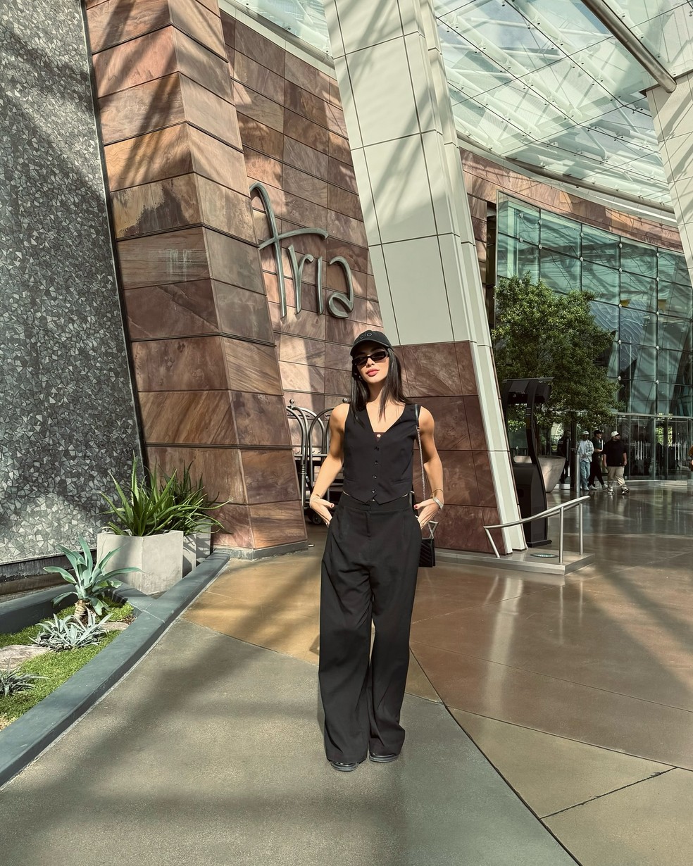 Gabriela Versiani abre álbum de fotos de viagem a Las Vegas