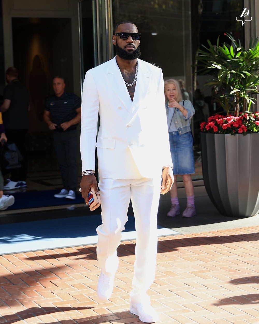 Vini Jr. se inspira em Lewis Hamilton e LeBron James na luta antirracista
