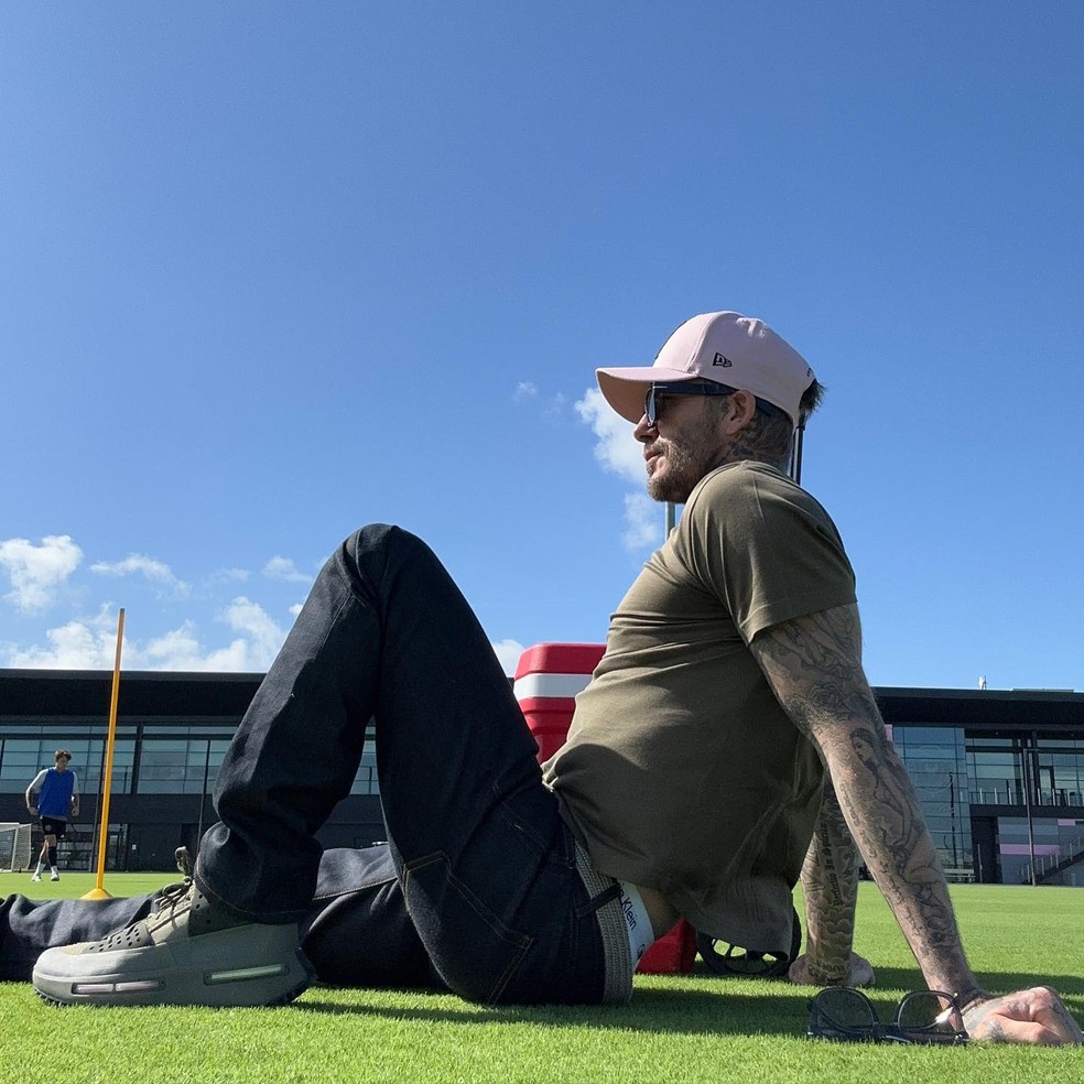 Aos 48, David Beckham exibe treino sem camisa e desperta atenção de ...