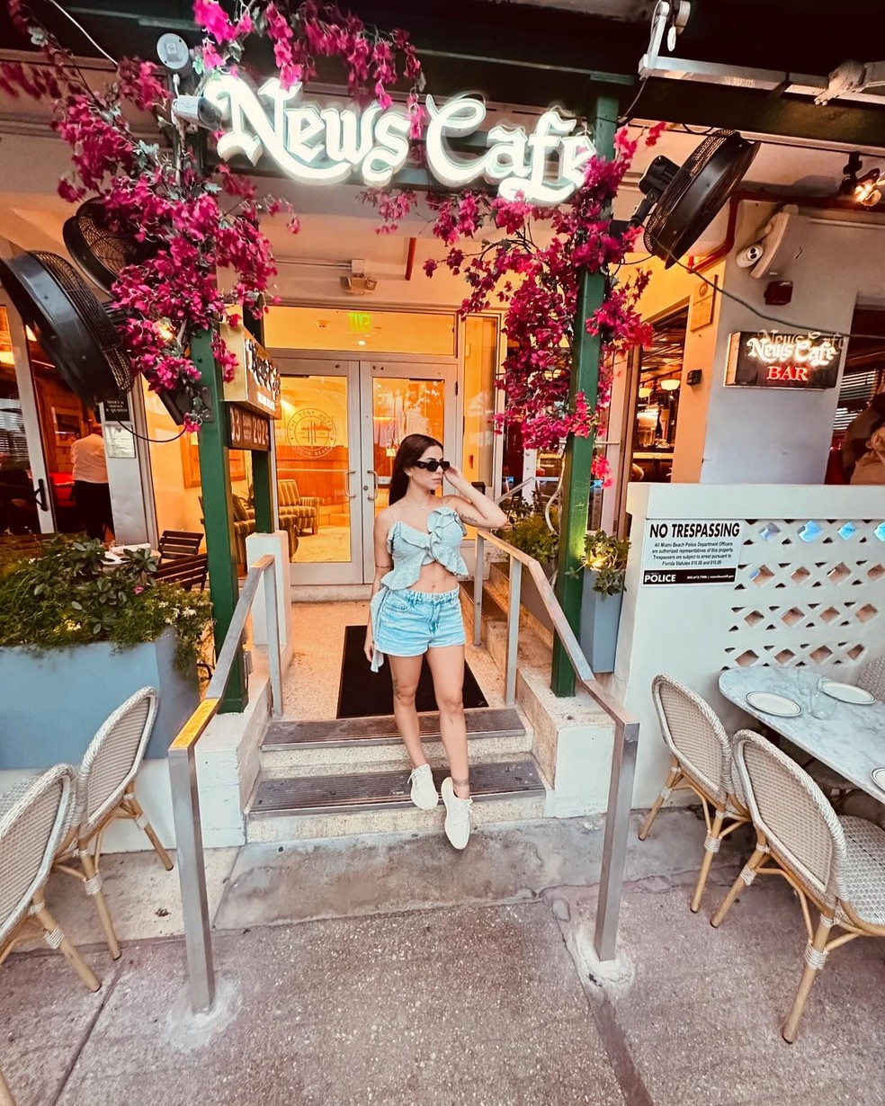 Key Alves abre álbum de fotos em Miami após despedida do Brasil