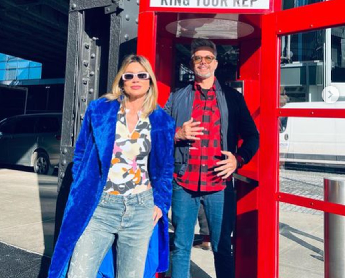 Flávia Alessandra posa com Otaviano Costa em Nova York e brinca ...