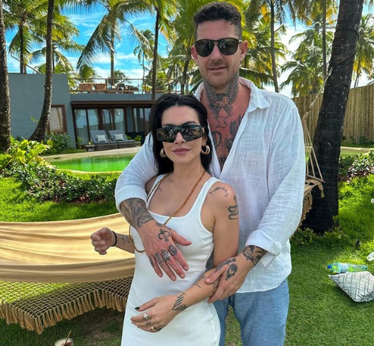 Cleo abre álbum de viagem para Bahia: 'Dias de outono'