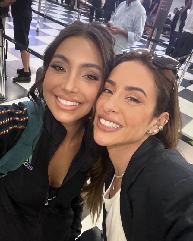 Vanessa Lopes homenageia sua mãe em aniversário de 45 anos: 'Minha bestie'