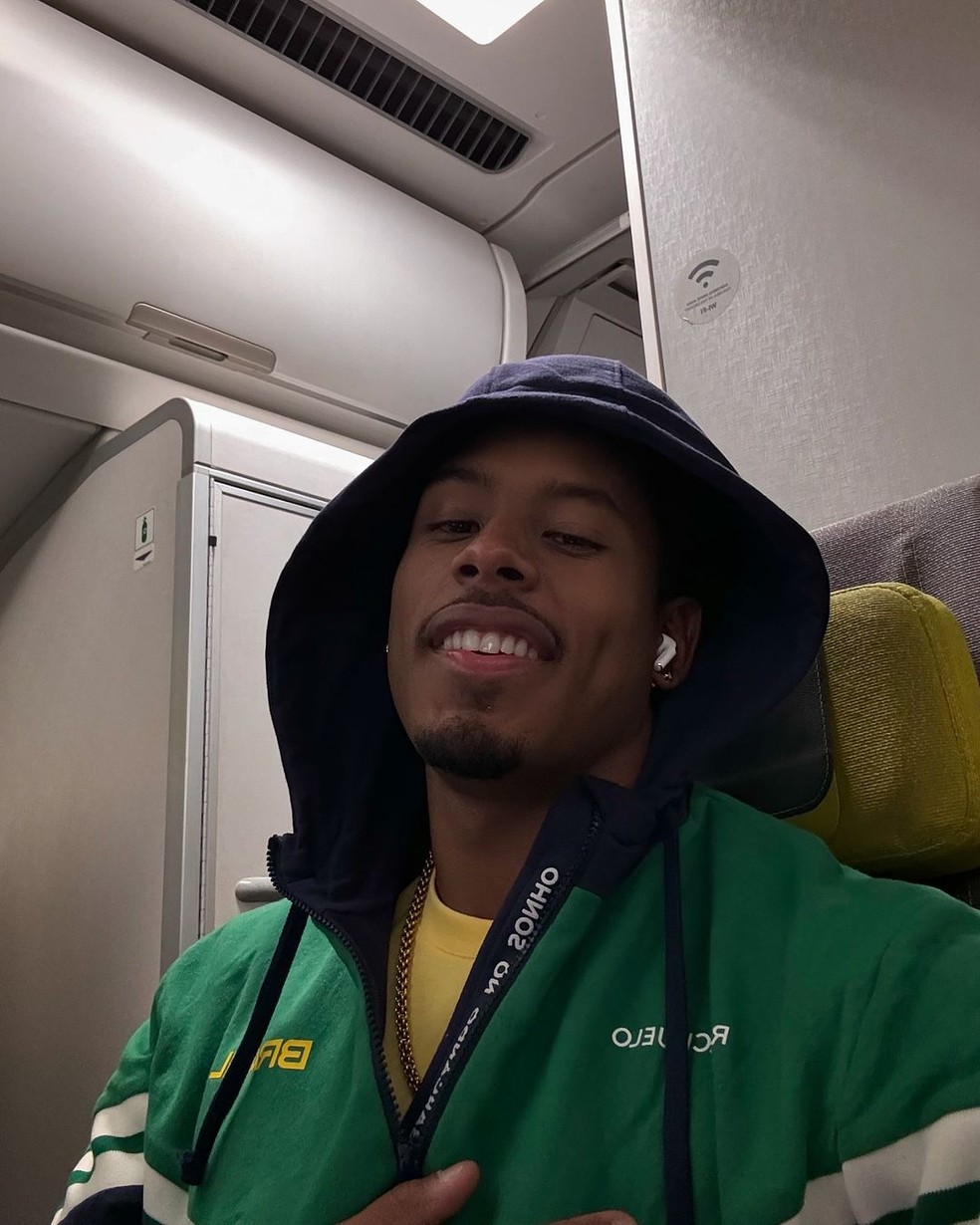 Paulo André embarca para os Jogos Olímpicos em Paris: 'Deus nos abençoe'