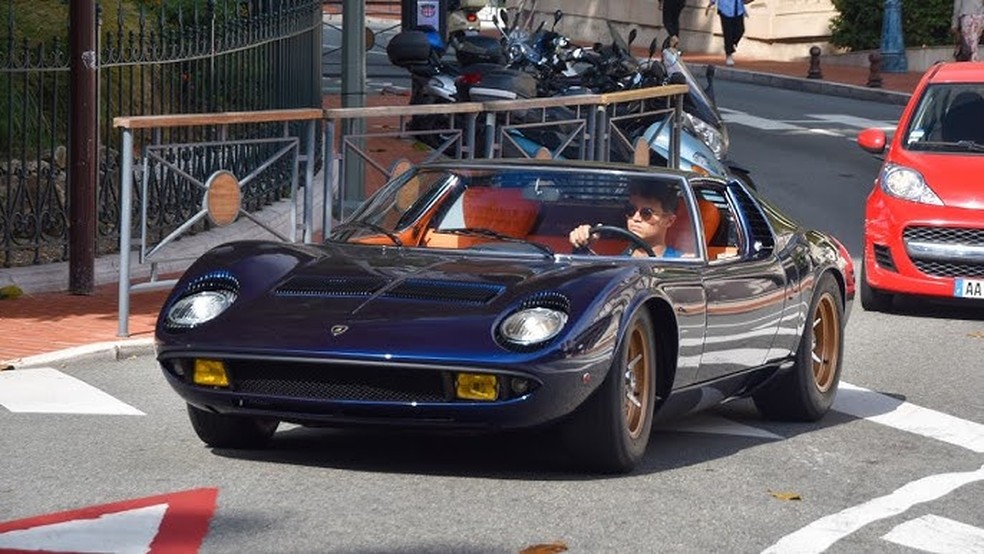 A impressionante coleção de carros de luxo de Lando Norris, com modelo ...