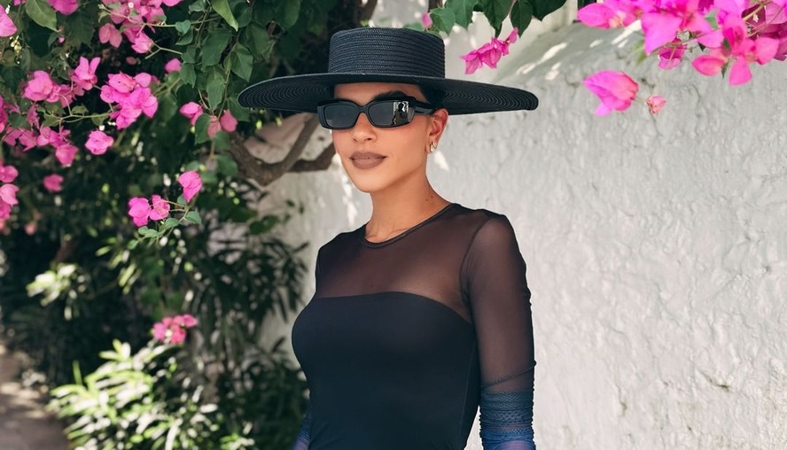 Mariana Rios abre álbum de fotos de viagem à Turquia com namorado