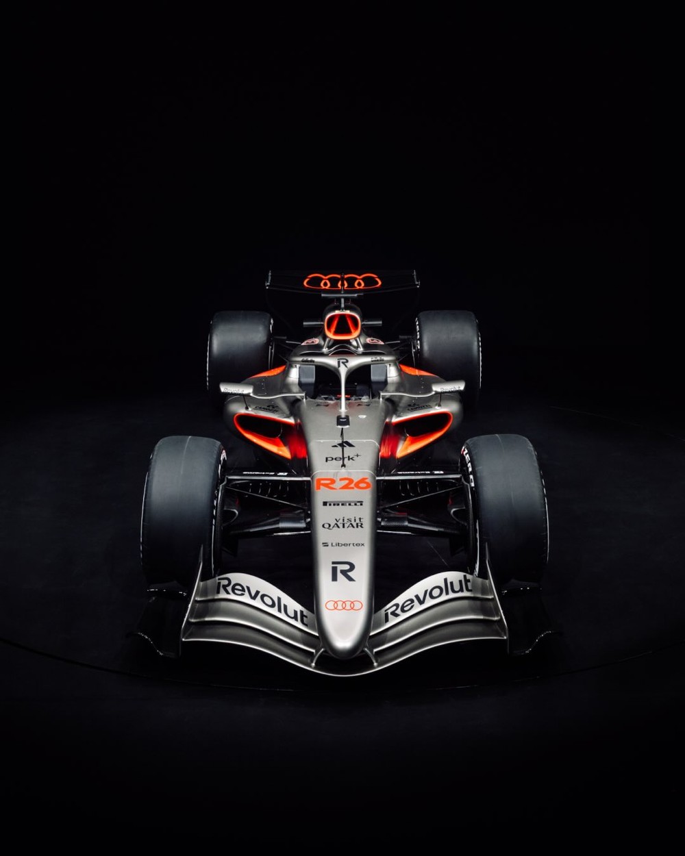 Audi apresenta carro que será pilotado por Gabriel Bortoleto na F1 em 2026