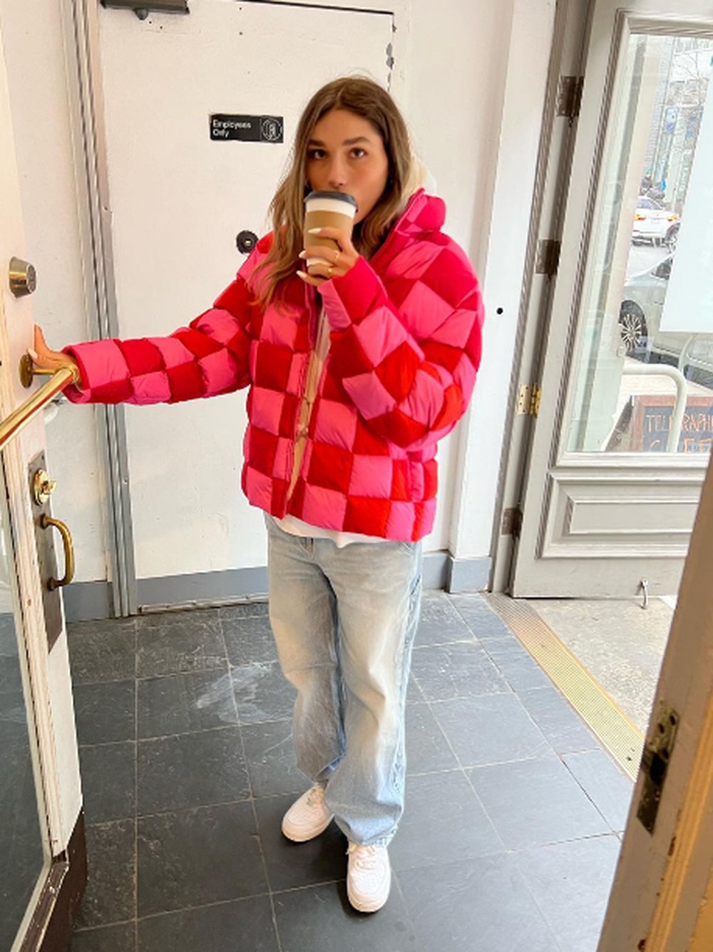 Sasha Meneghel compartilha novos cliques de viagem para Los Angeles e ...