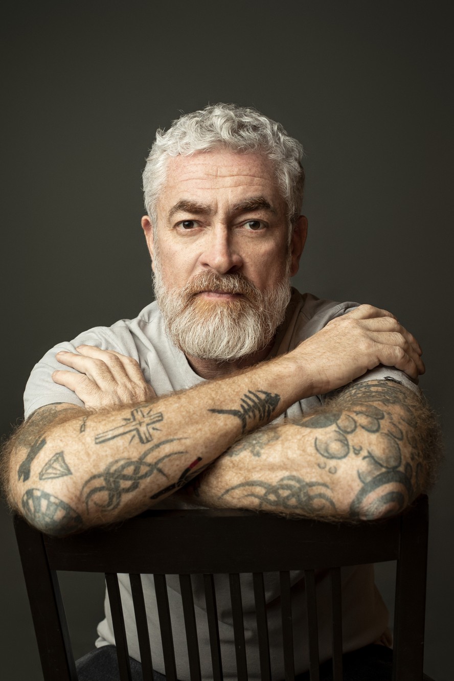 Alex Atala serve formiga no D.O.M. e já sofreu câncer incomum ...