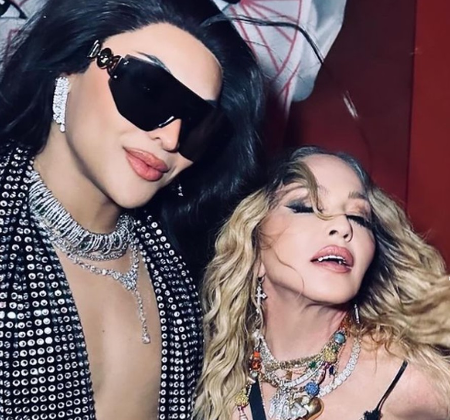 Pabllo Vittar abre álbum de fotos de show da Madonna: 'Noite inesquecível'