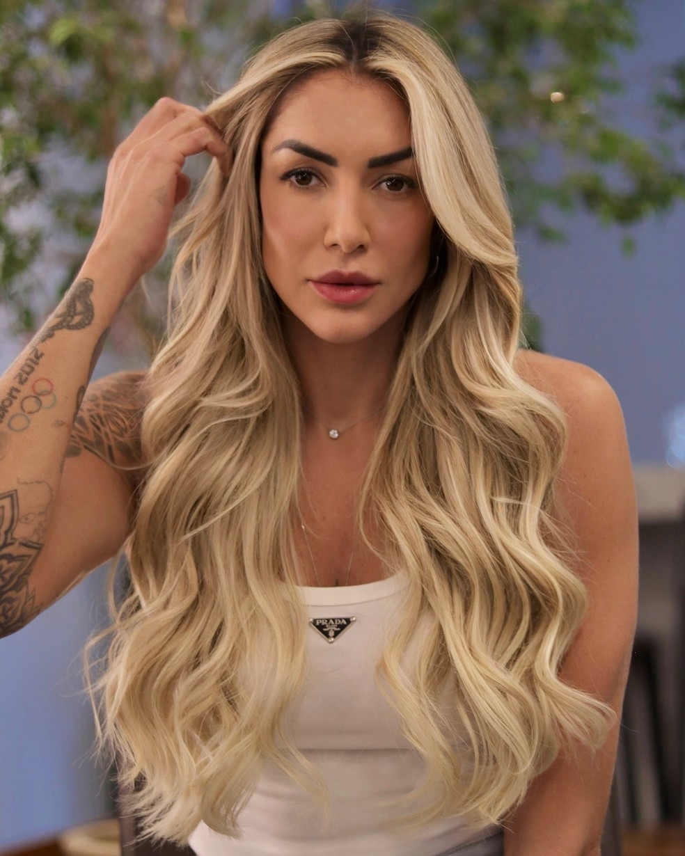 Full face: especialista explica harmonização escolhida por Thaisa, do vôlei