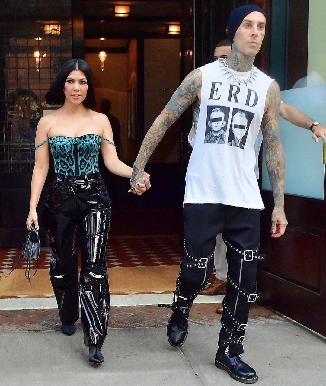 Travis Barker ama o estilo punk, hoje com pitadinha de refino Kardashian