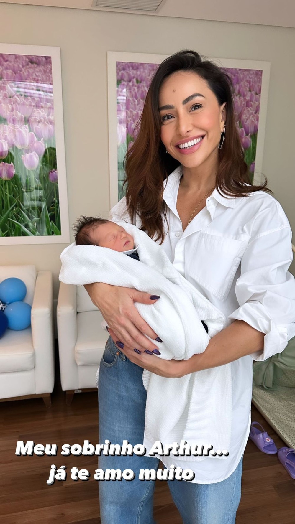 Separados, Sabrina Sato e Duda Nagle visitam o sobrinho recém-nascido ...