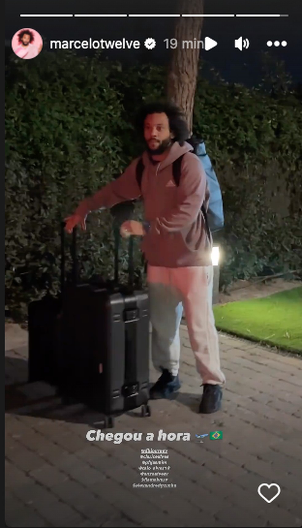 Marcelo posta momentos antes de retorno ao Brasil: 'Chegou a hora'