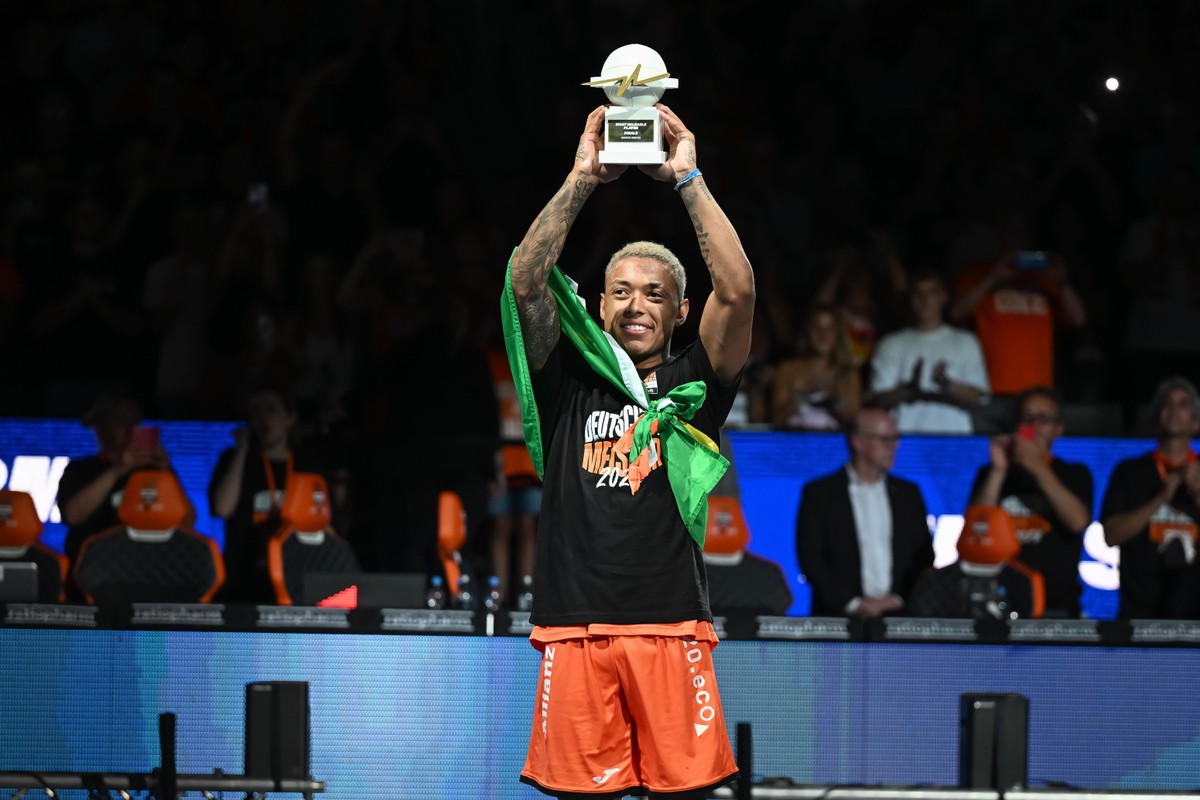 Brasileiro Yago Mateus vence liga alemã de basquete e é eleito MVP das ...