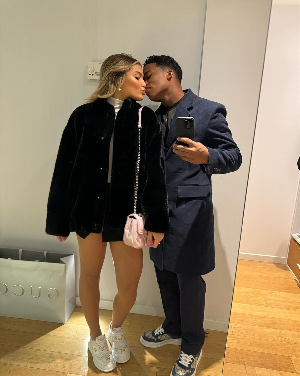 Jogador do Palmeiras, Endrick posta fotos inéditas com namorada ...