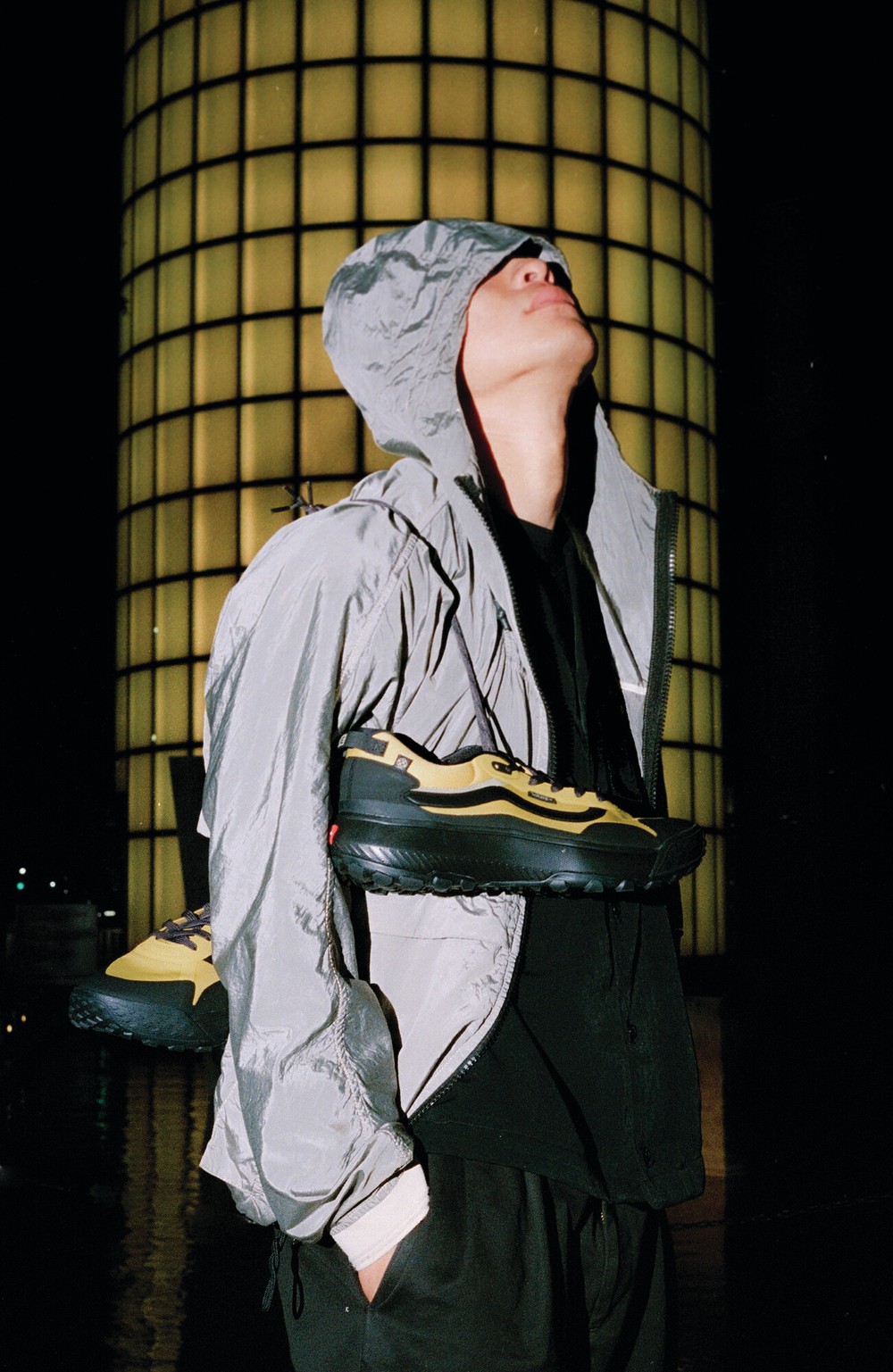 União de estilo e funcionalidade, este lançamento da Vans vai te ...