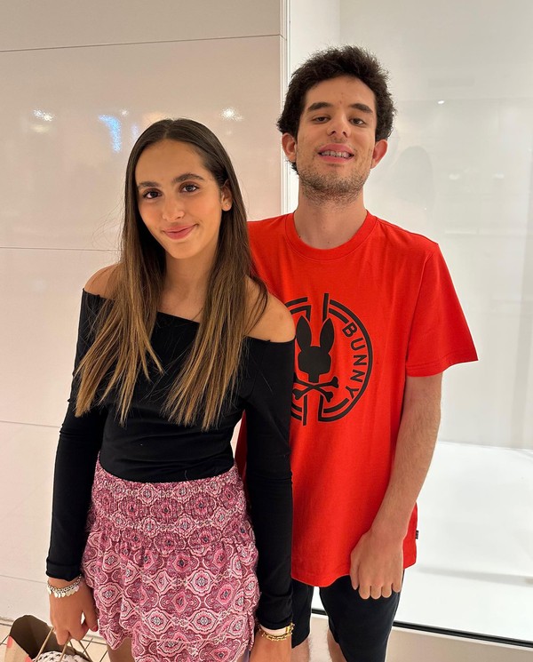Suzana Gullo abre álbum de fotos com filho mais velho em Miami ...