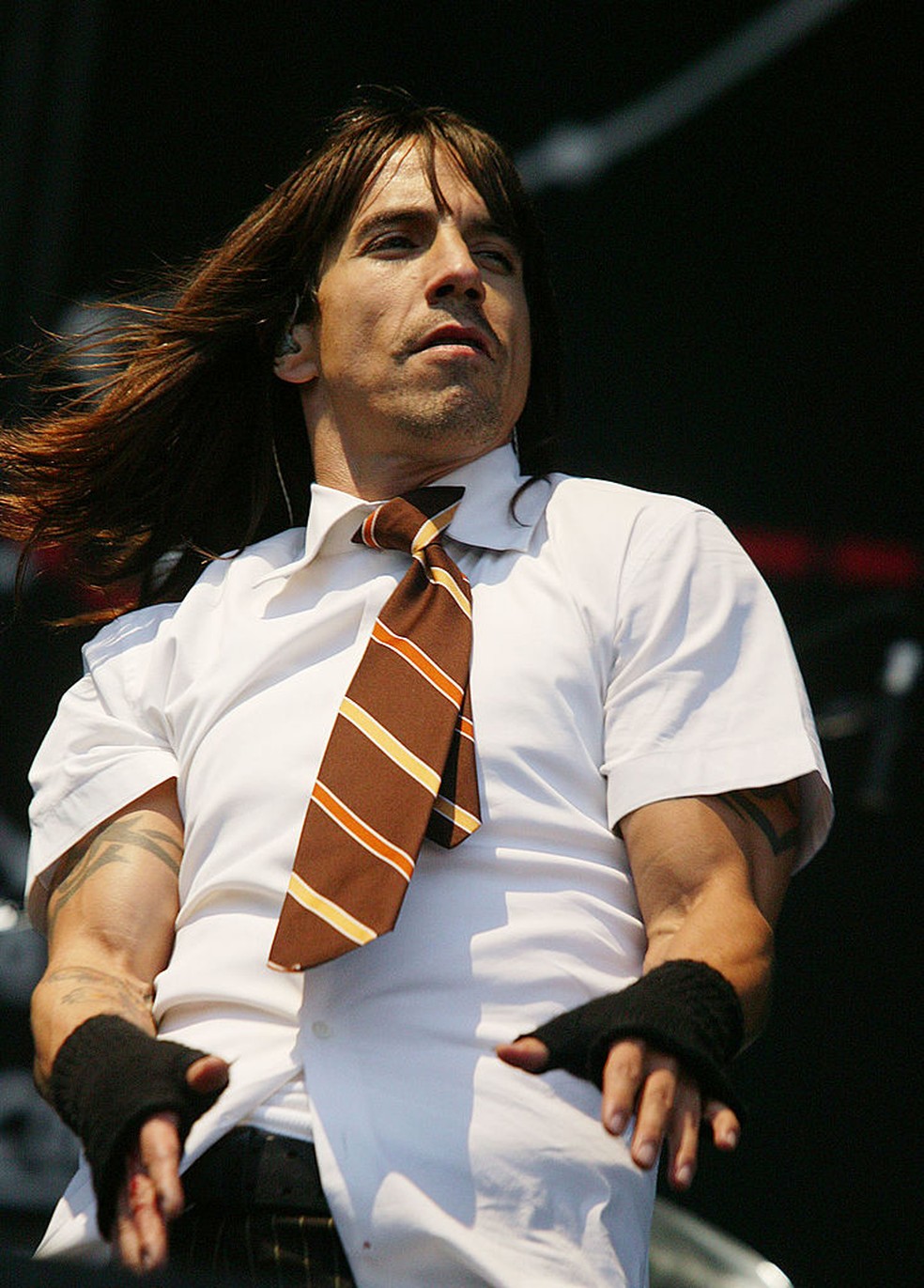 Raio-x de estilo: Anthony Kiedis é um verdadeiro camaleão da moda