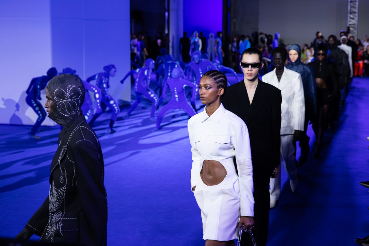 Em Paris, Off-White relembra Virgil Abloh, mas dá primeiros passos sem ele