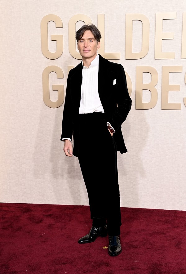 Cillian Murphy Não Abre Mão Dos Looks Clássicos Nos Eventos De Gala
