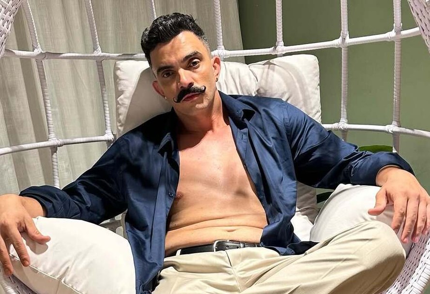 'Maior corno do Brasil' diz que esposa já se relacionou com 100 homens e revela como fatura R ...