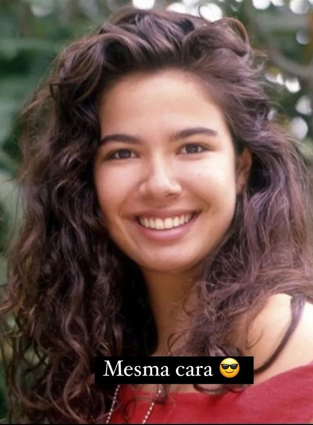 Luciana Gimenez resgata foto de quando era jovem e opina: 'Mesma cara'