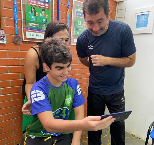 Garoto de 14 anos se torna o mais jovem a passar no ITA