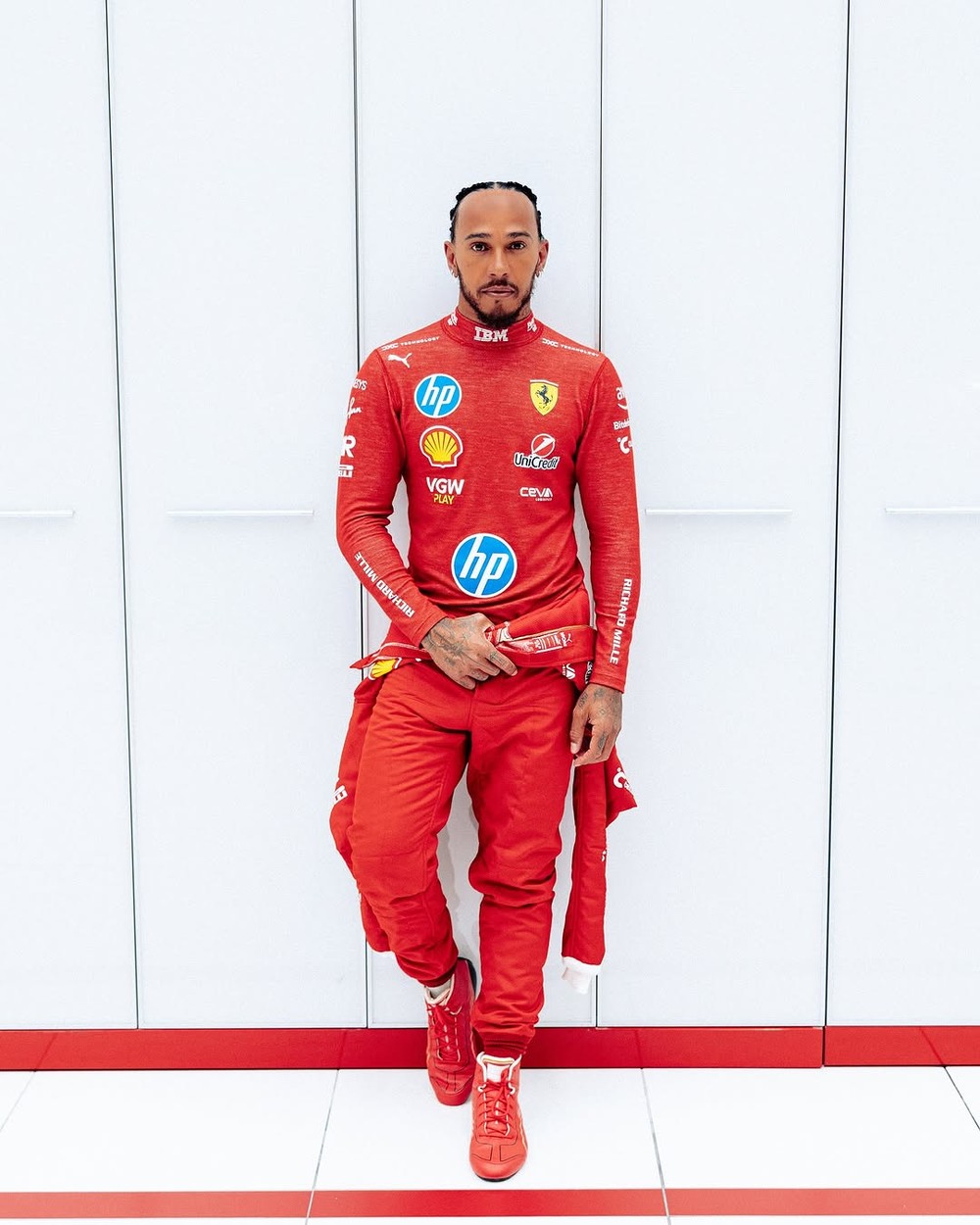 Conheça a casa de Enzo Ferrari, endereço onde Lewis Hamilton foi ...
