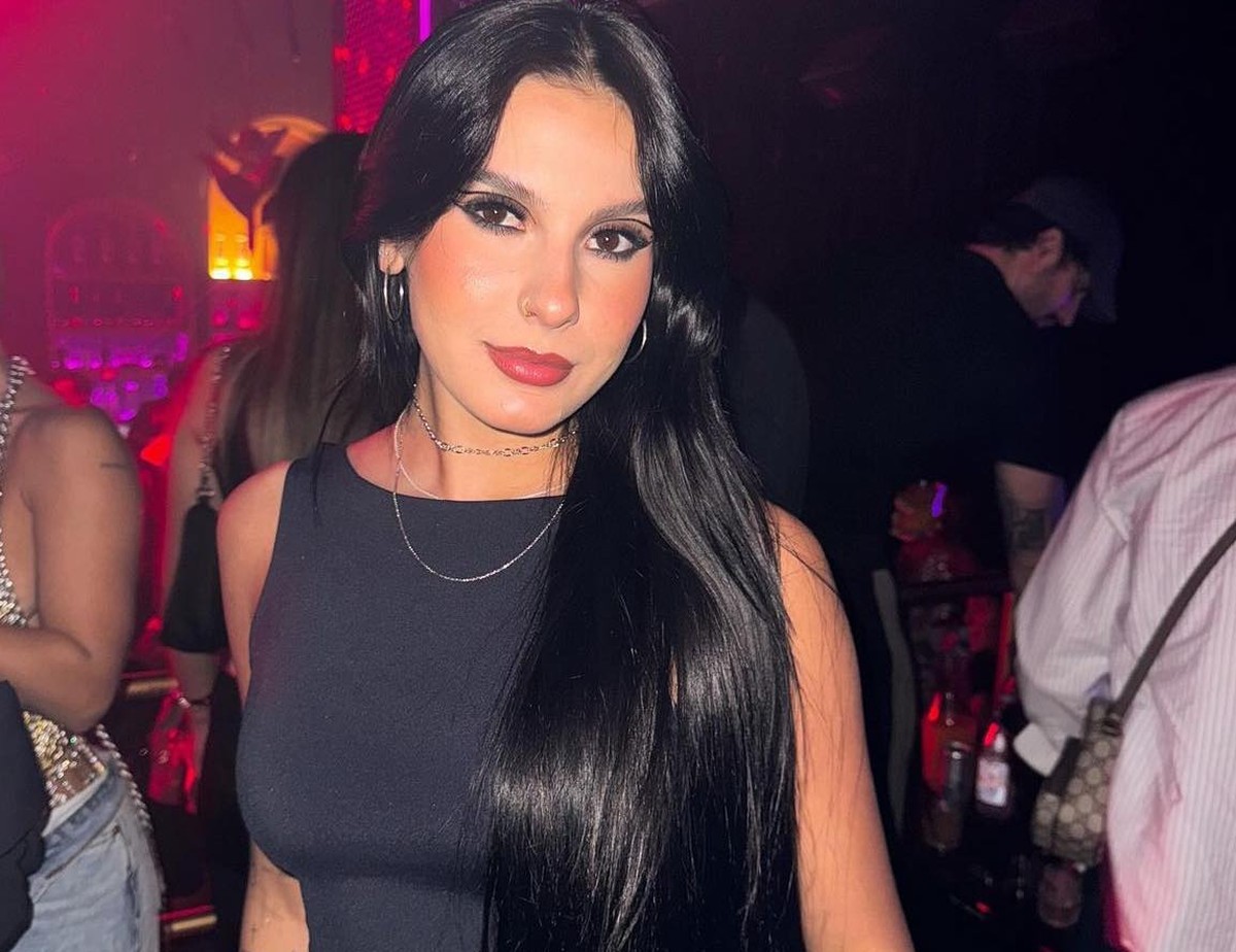 Ana Castela abre álbum de fotos de semana de aniversário de 21 anos ...