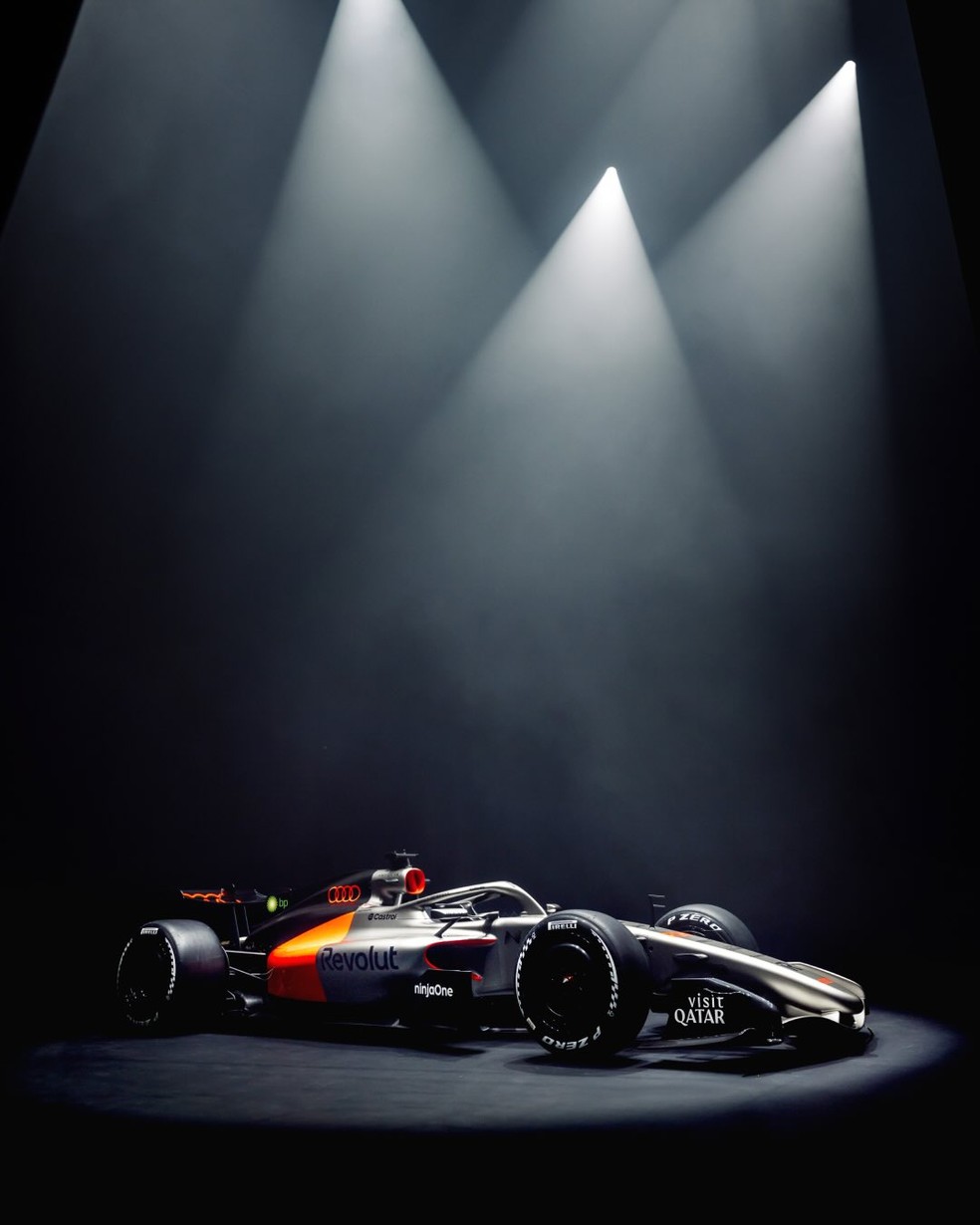 Audi apresenta carro que será pilotado por Gabriel Bortoleto na F1 em 2026