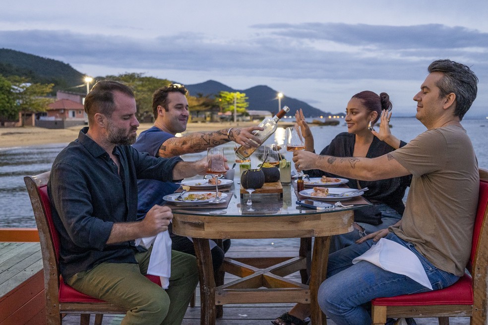 Atriz de Pretty Little Liars conta ter desenvolvido relação especial ...