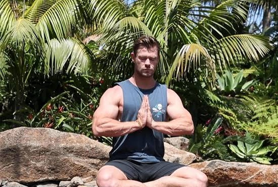 Chris Hemsworth fez jejum de 4 dias em tentativa de rejuvenescer