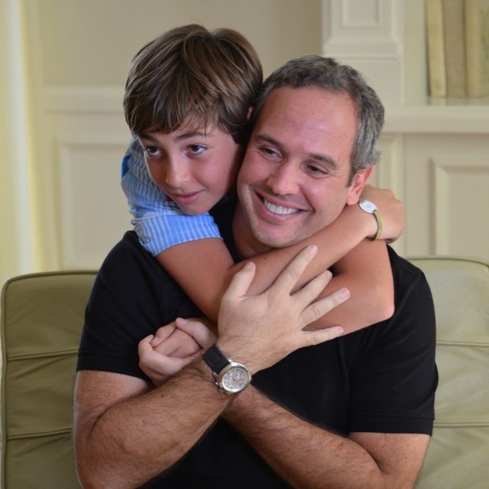 Caio Ribeiro realiza sonho de acompanhar Copa do Mundo ao lado do filho ...