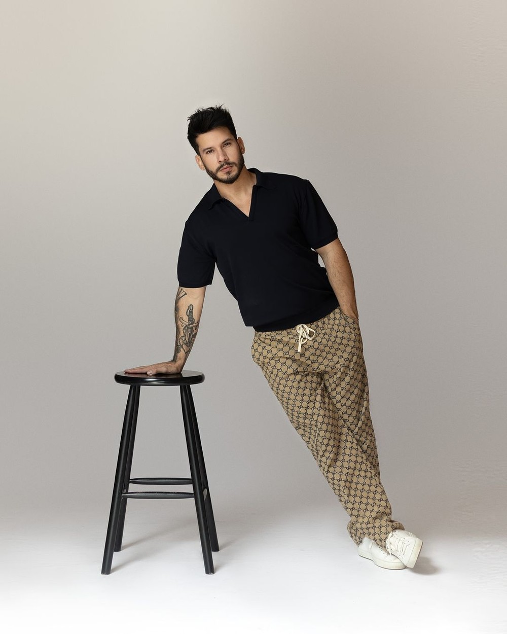 Anitta pede jabás para nova mansão de R$ 11 milhões e indica arquiteto ...