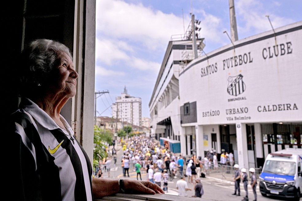 Veja fotos do velório de Pelé, que reuniu 230 mil pessoas em 24 horas ...