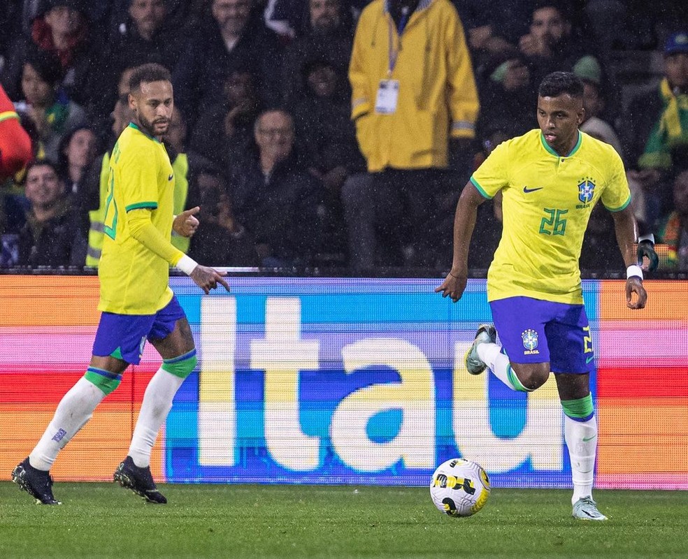 Rodrygo vestirá camisa 10 em 1º amistoso da Seleção no Marrocos