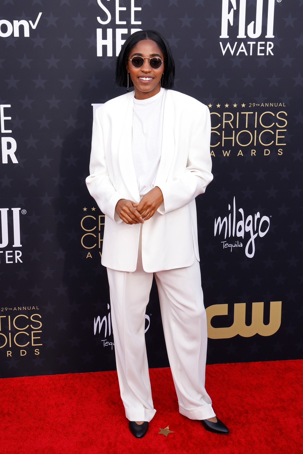 Raio-X de estilo: fã de alfaiataria, Ayo Edebiri é uma fashionista em ...