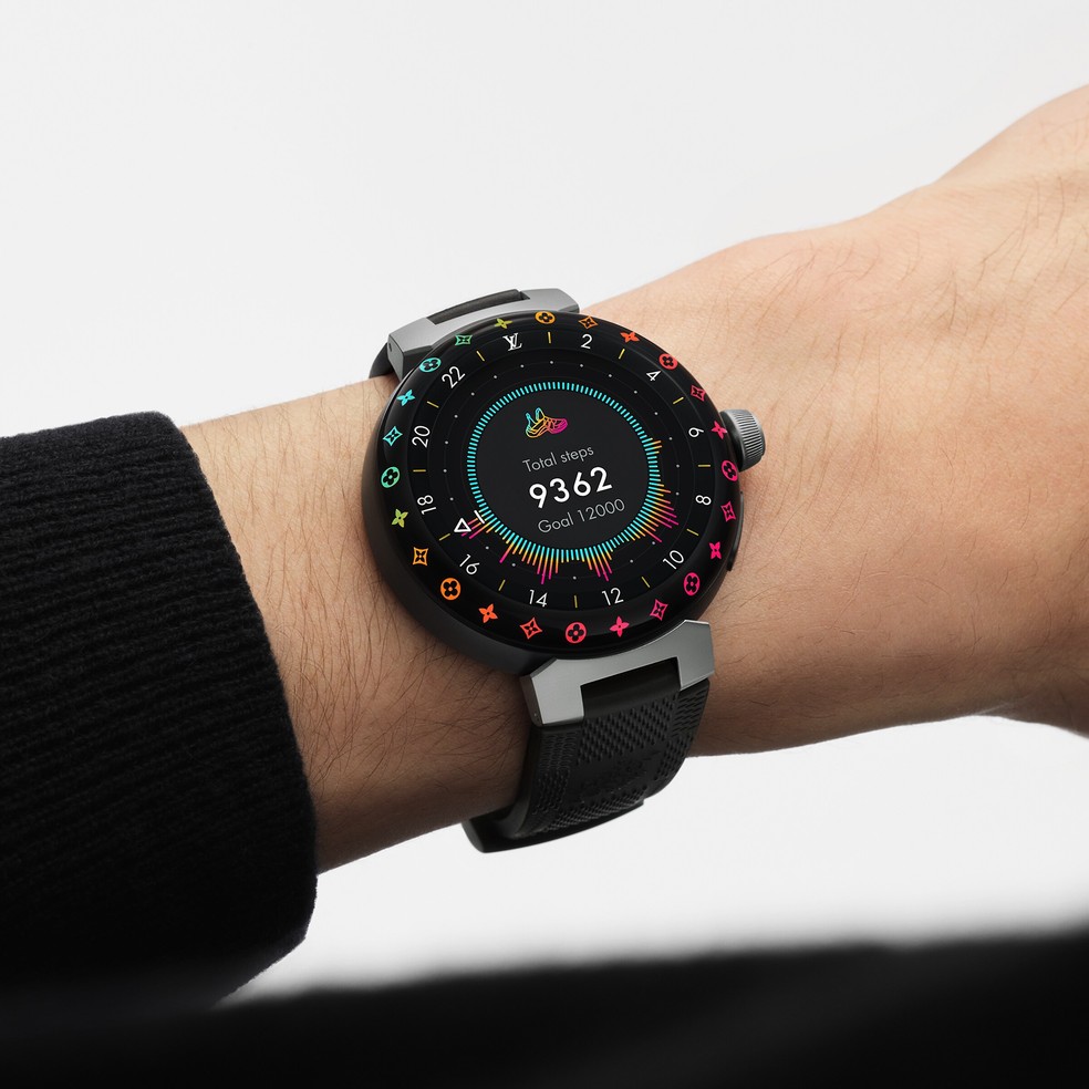 De Breitling a Apple, 10 smartwatches de luxo para incluir na sua ...