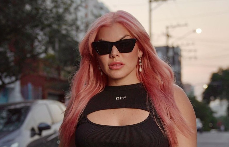 Duda Beat surge de cabelo rosa e choca fãs com a mudança radical: 'Duda ...