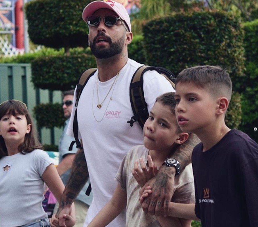 Pedro Scooby abre álbum de viagem para Orlando com os filhos: 'Momentos ...