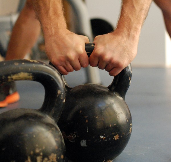 Os 5 melhores exercícios para aliviar a dor nas costas