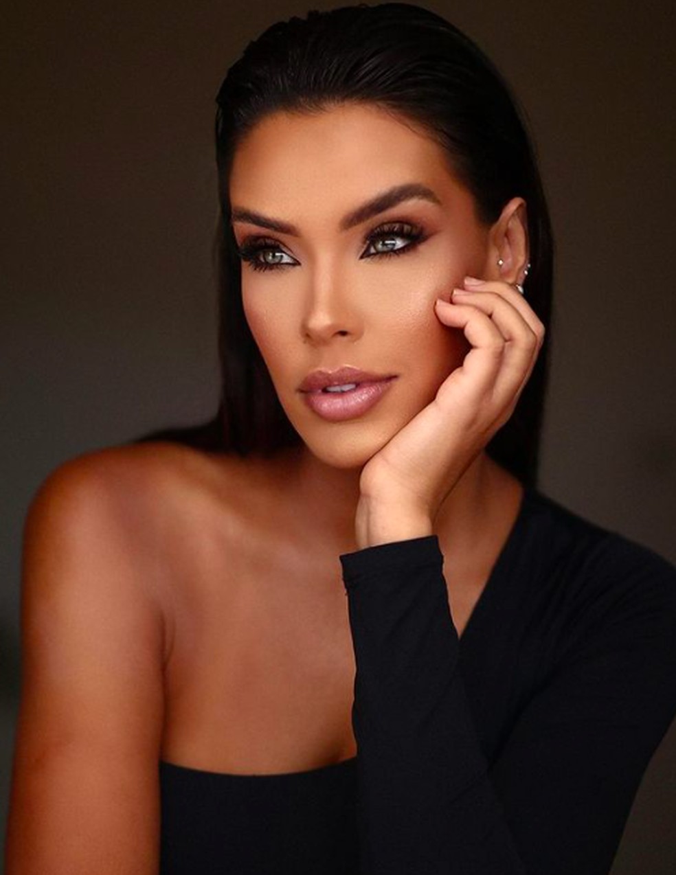 Ivy Moraes posta cliques encantadores e recebe elogios nas redes